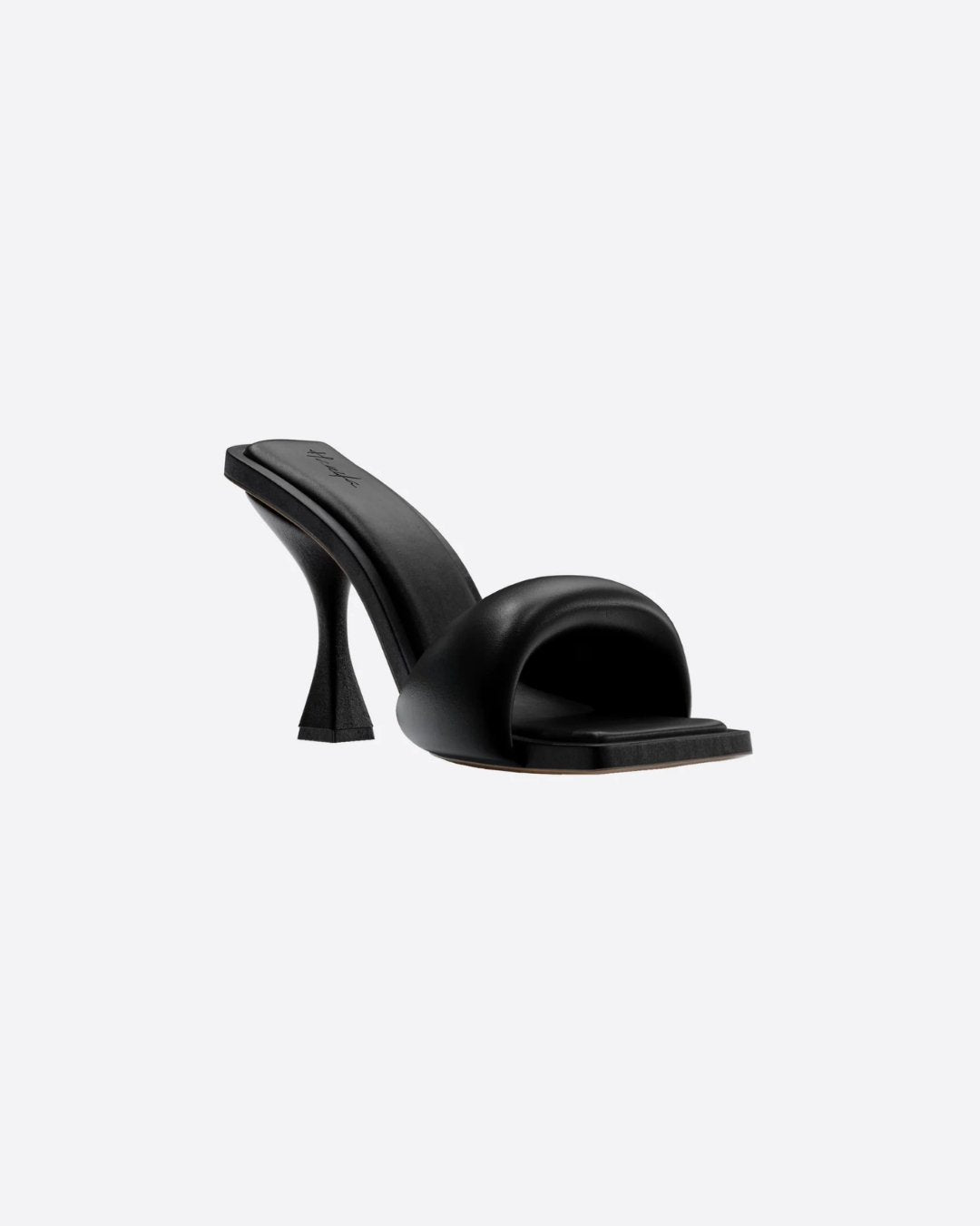 Footwear – Hanifa
