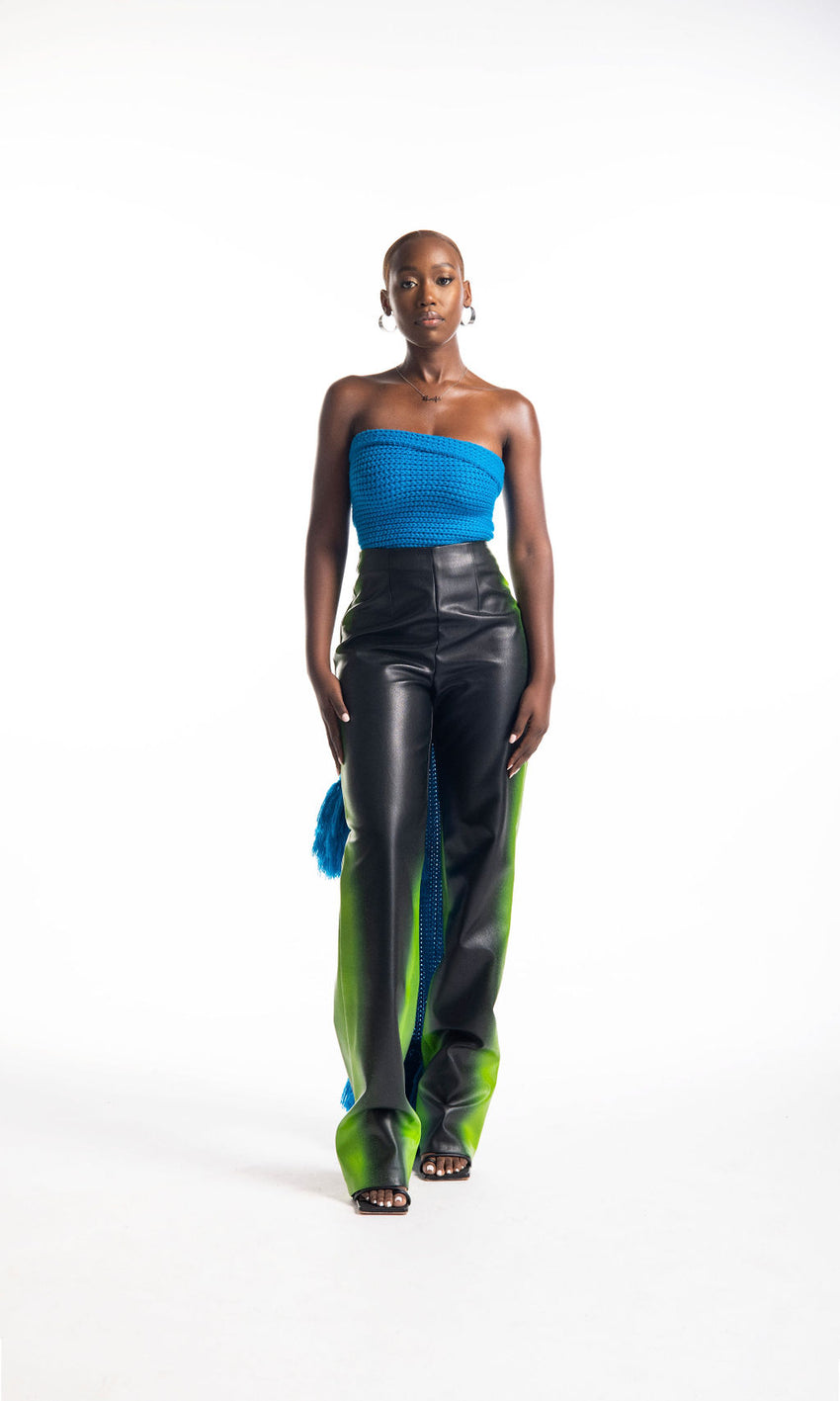 FW22 – Hanifa